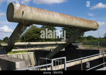 radial automatic sluice river control flood defence Stock Photo - Alamy