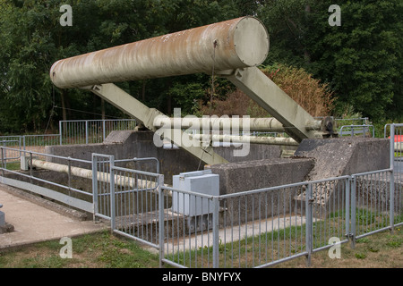 radial automatic sluice river control flood defence Stock Photo - Alamy
