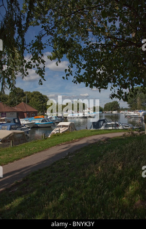 Boat Mooring At Beccles,Suffolk,Uk Stock Photo - Alamy