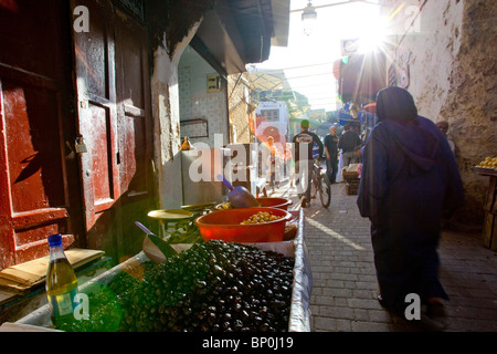 Street life on Talaa Kbira in the old medina of Fes, Morocco Stock ...