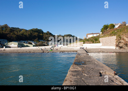 Tidal Pool at Millendreath Cornwall England Stock Photo - Alamy