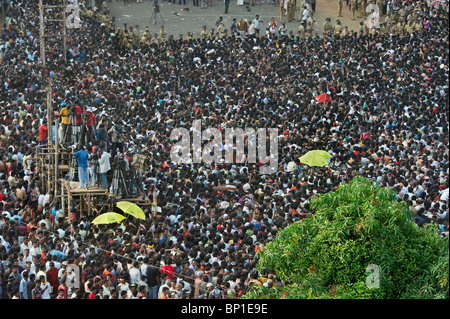 India Kerala Thrissur a large crowd at the Pooram Elephant Festival ...