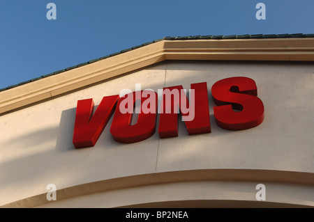 A ralph's Grocery Store sign in Los Angeles California Stock Photo - Alamy
