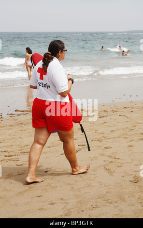 Cruz Roja (Red Cross) lifeguard on beach in Spain Stock Photo - Alamy