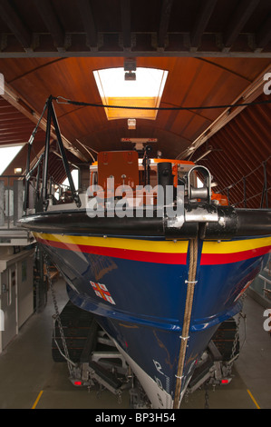 Launching the lifeboat at Aldeburgh Suffolk UK Stock Photo - Alamy
