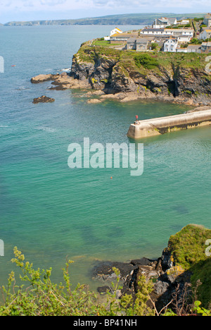 the cornish coast at port isaac cornwall england uk Stock Photo - Alamy