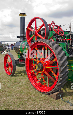 Robey Traction engine, Robey & Co Ltd was founded in 1854, by Robert ...