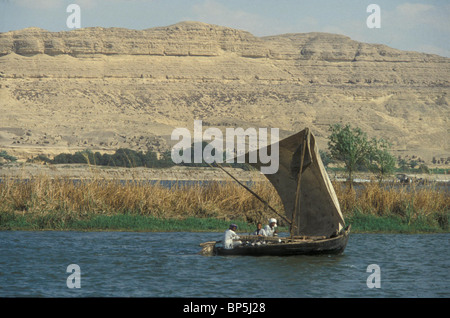 3490. THE "FALUKA" SAILING BOATS USED ON THE NILE FOR MANY GENERATIONS ...