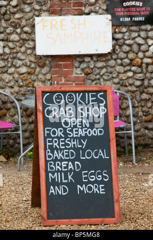 Cookie's crab shop in Salthouse, Norfolk, UK Stock Photo - Alamy