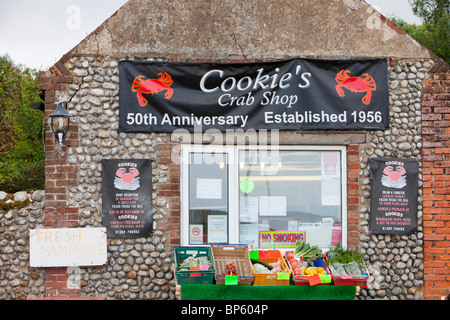 Cookie's Crab Shop, Salthouse, Norfolk, England Stock Photo - Alamy