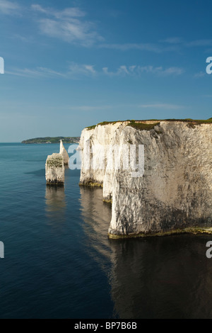 The cliffs by the Needles rocks on the south west tip of the Isle of ...