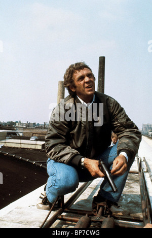 THE HUNTER (1980) RALPH "PAPA" THORSON, STEVE MCQUEEN HUNT 005 Stock ...