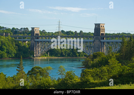Britannia Bridge Menai Strait Anglesey North Wales Stock Photo - Alamy