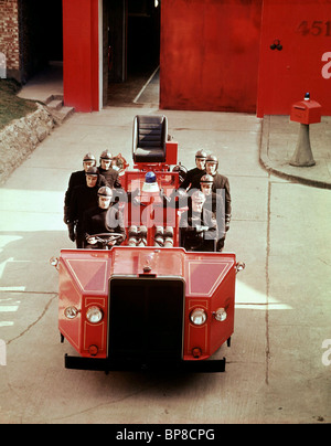 Fahrenheit 451 (1966) directed by François Truffaut and starring Oskar ...