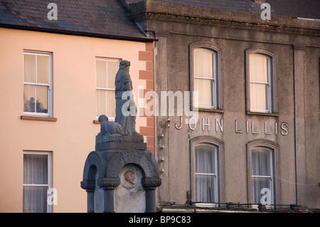 Monument to the Manchester Martyrs in Kilrush County Clare Ireland ...
