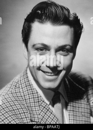 Maxwell Reed Film: Madness Of The Heart (1949) Characters: Joseph ...