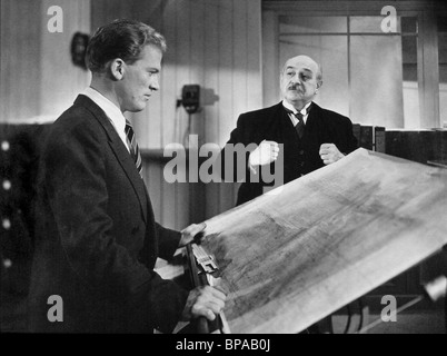 Gordon Jackson & Arthur Lowe Film Floodtide (1949) Characters: David ...