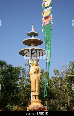 Wat Hanchey at Kampong Cham, Cambodia Stock Photo - Alamy
