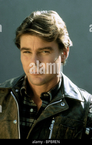 Jan-Michael Vincent (Stringfellow Hawke) with dog - US TV Serie 1984 ...
