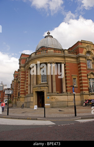 Blackpool Central Library Stock Photo - Alamy