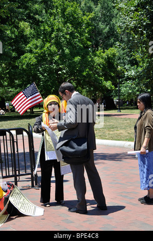 Protesters in front of White House, Washington DC, USA Stock Photo - Alamy