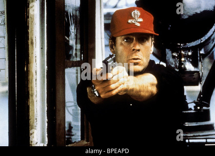 BRUCE WILLIS in STRIKING DISTANCE (1993), directed by ROWDY HERRINGTON ...