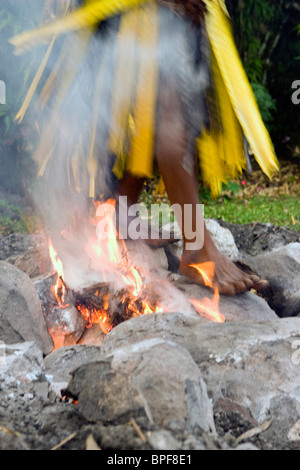 Fire-walking ceremony, Beqa Island, Fiji Stock Photo - Alamy