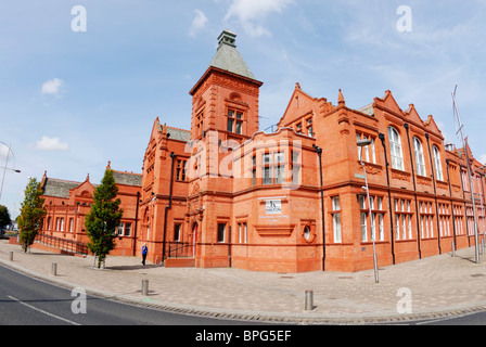Widnes Technical College and Library - once the centre of Widnes prior ...
