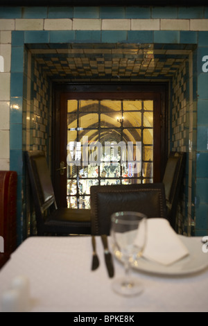 Restaurant Pandeli, Istanbul, Turkey Stock Photo - Alamy