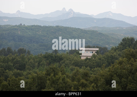 Watchtower at the demilitarized zone between North and South Korea ...