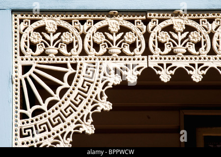 Victorian-era wrought iron lacework on cottages in Yarraville ...
