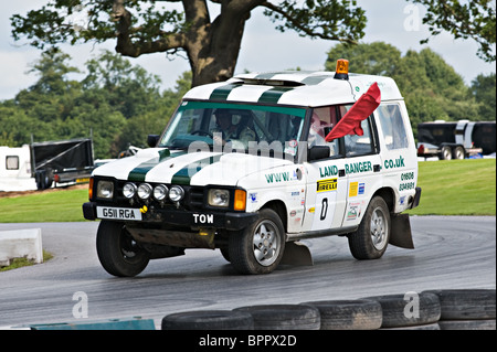 Landrover Discovery Rallying Stock Photo - Alamy
