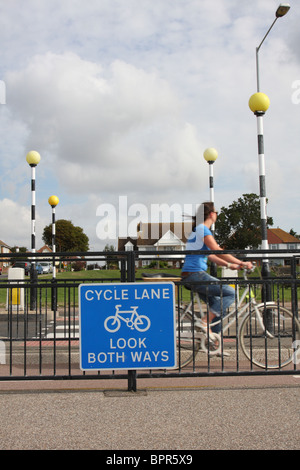 Bike Lane Sign Stock Photo - Alamy