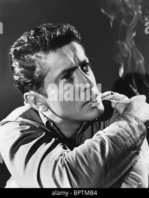 Farley Granger Actor 01 May 1946 **WARNING** This Photograph is for ...