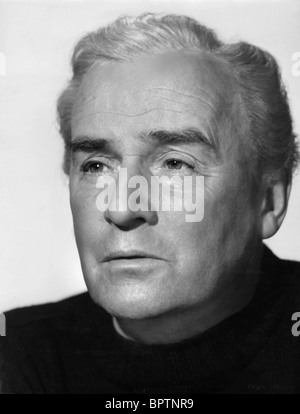 Barry Jones Actor 01 May 1951 **WARNING** This Photograph is for ...