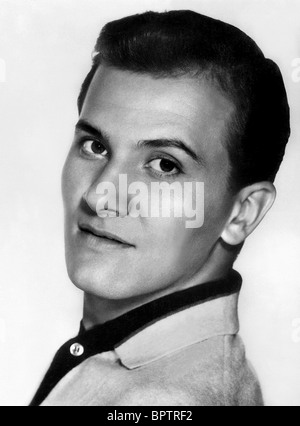 PAT BOONE SINGER AND ACTOR (1960 Stock Photo - Alamy