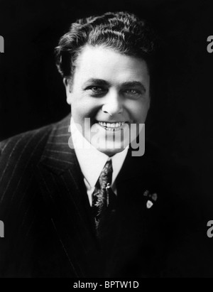 William Farnum Actor 01 May 1923 **WARNING** This Photograph is for ...