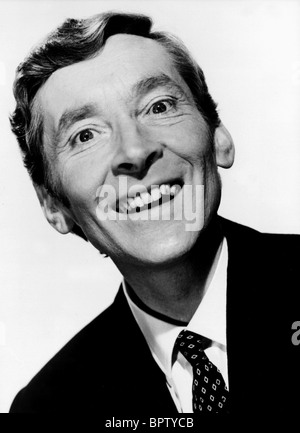 KENNETH WILLIAMS ACTOR (1969 Stock Photo - Alamy