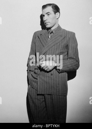 David Farrar Actor 01 May 1947 **WARNING** This Photograph is for ...