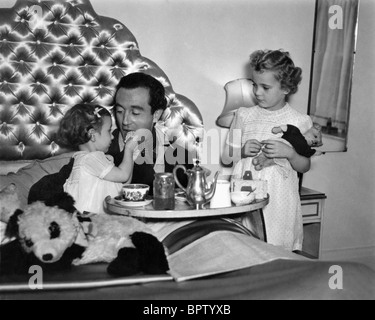 Dennis Price Actor 01 May 1947 **WARNING** This Photograph is for ...