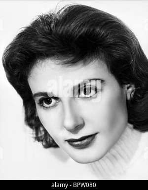 Yvonne Mitchell Actress 01 June 1959 **WARNING** This Photograph is for ...