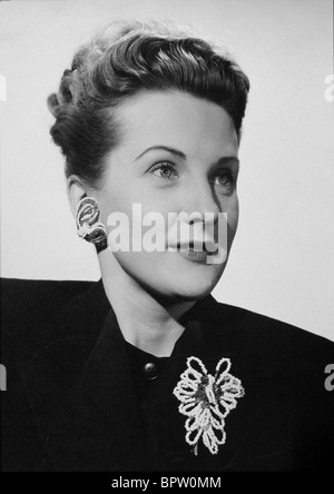 Joan Fontaine Actress 01 May 1950 **WARNING** This Photograph is for ...