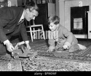 Hugh Williams And Boy Actor 01 May 1948 **WARNING** This Photograph is ...