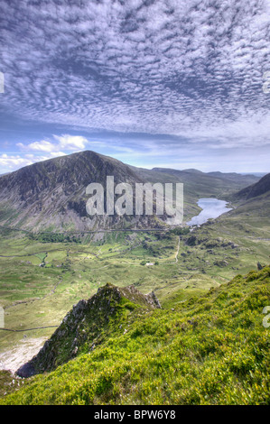 Llyn Idwal and the Ogwen Valley, Snowdonia National Park, Wales Stock ...