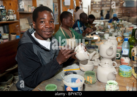 Shop, Dedza pottery, Dedza, Malawi Stock Photo - Alamy