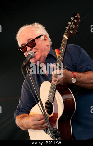 MEIC STEPHENS welsh language singer and songwriter Stock Photo - Alamy