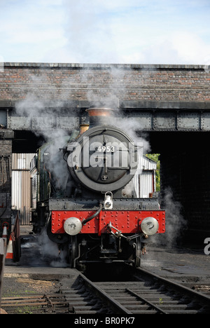 GWR 4-6-0 4953 PITCHFORD HALL Great Central Railway Loughborough Stock ...