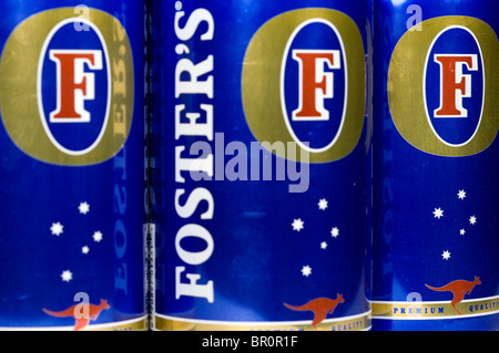 Foster's beer "Oil Cans Stock Photo - Alamy