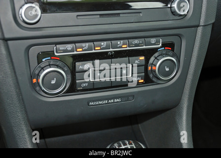 car air conditioning, A/C, dual Climatronic (Volkswagen Group Stock ...