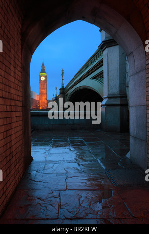 Big Ben framed by an arch in London,UK. Clouds over Big Ben Stock Photo ...